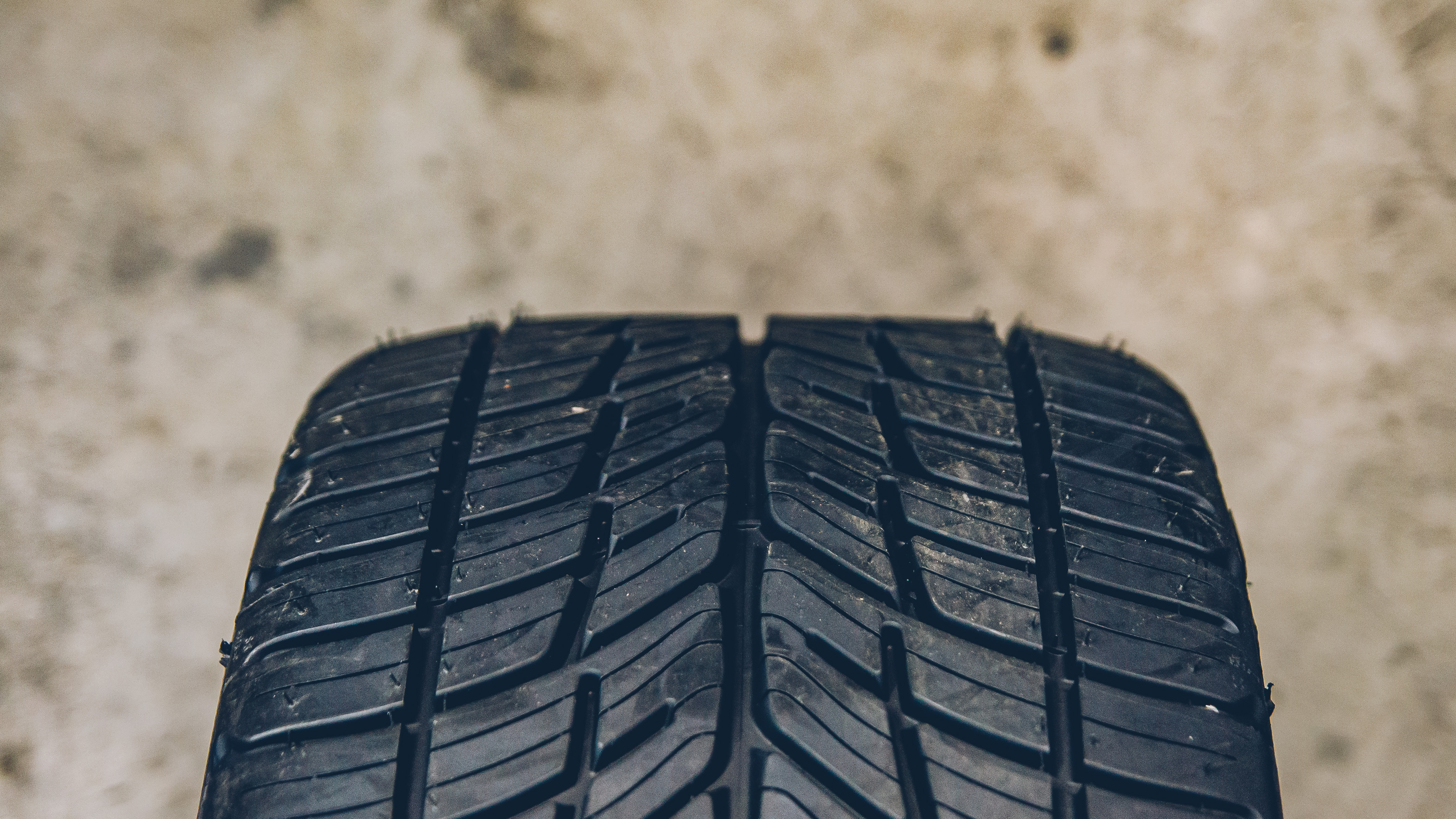 Review: BFGoodrich g-Force Comp-2/AS (255/40/17) – b.obsdian | b.orginal